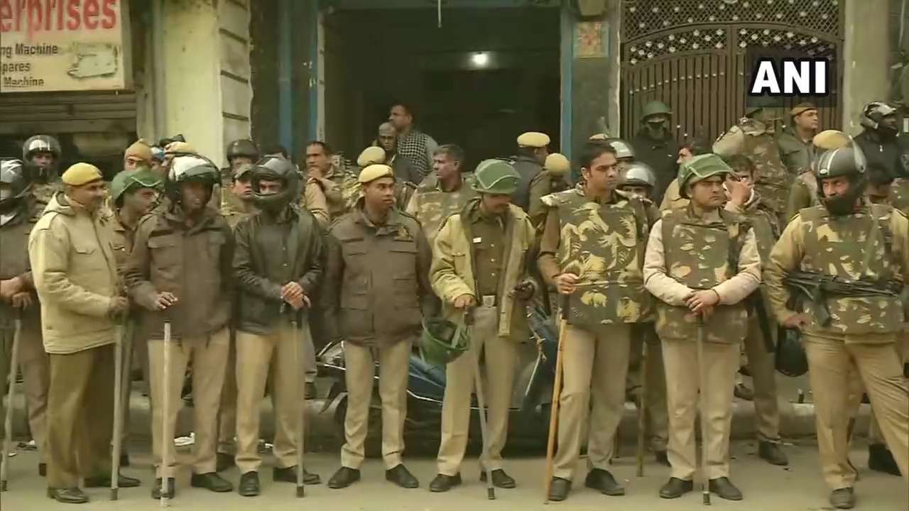 Anti-CAA protests: 10 more arrested in Seelampur violence, security ...