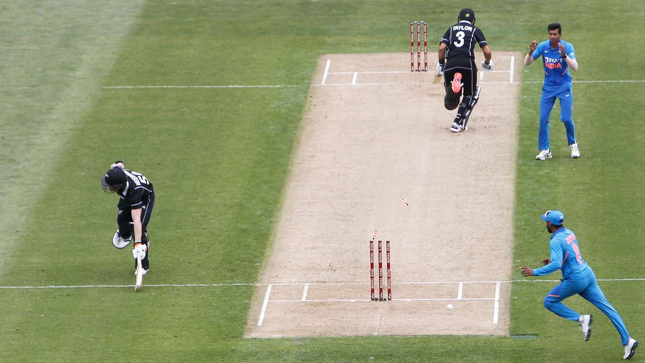 Ravindra Jadeja rocket throw: Netizens can't keep calm as all-rounder ...