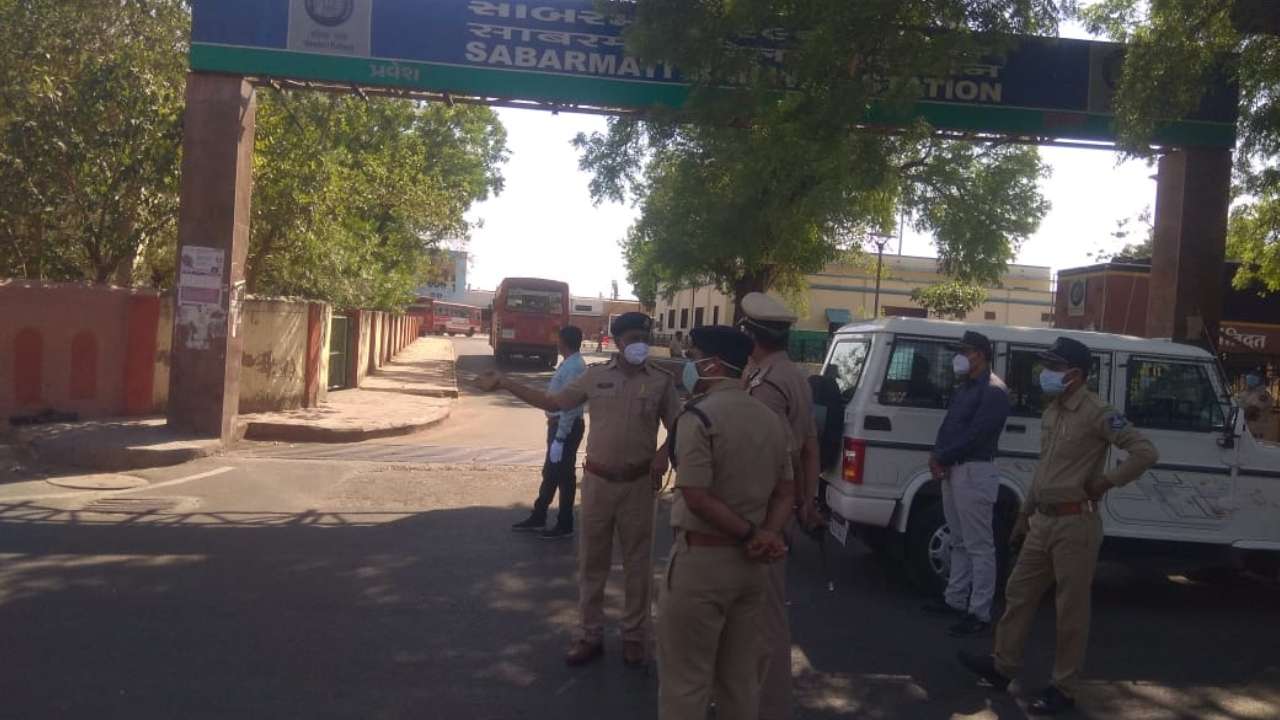 India in lockdown over coronavirus: Day 40 in pictures