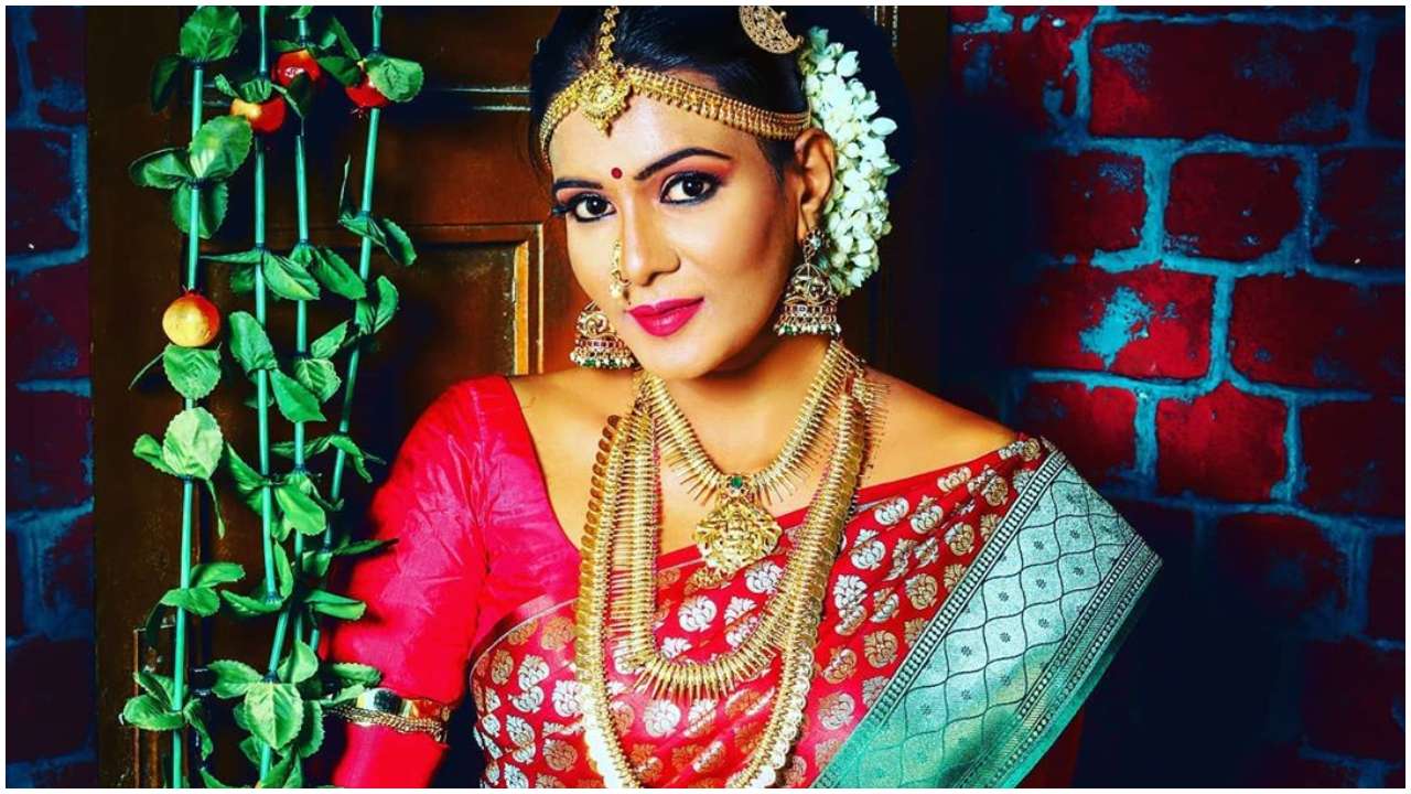 'Bigg Boss Tamil' fame Meera Mitun drops wedding hints with bridal ...