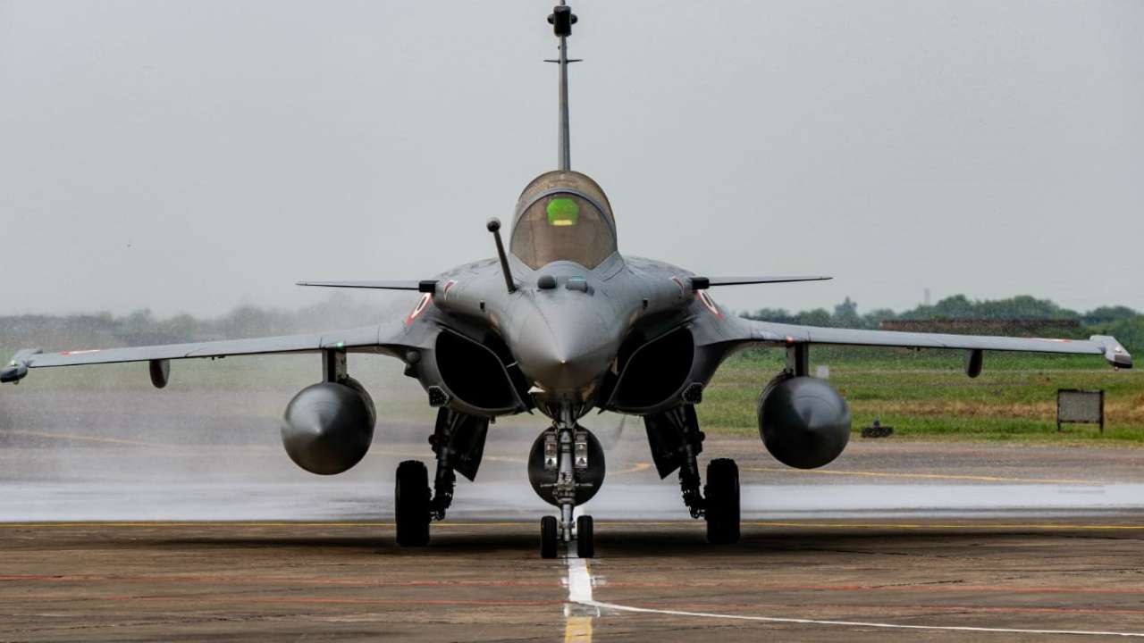 From France with love: 10 stunning pics of Rafales' journey home