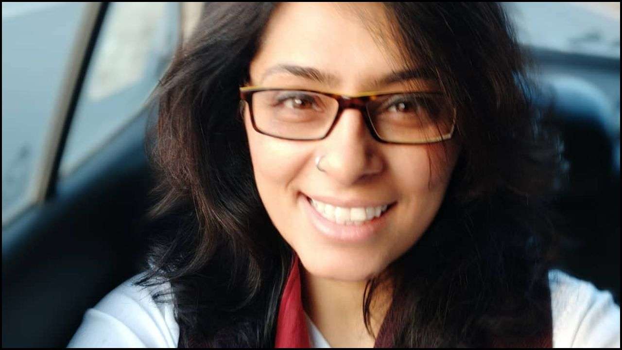 13 years of 'Chak De India': Here's what Shah Rukh Khan's 'hockey ...