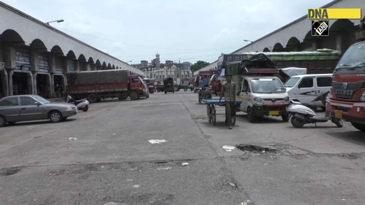 Vegetable price skyrocket in Gujarat's Surat following incessant rains