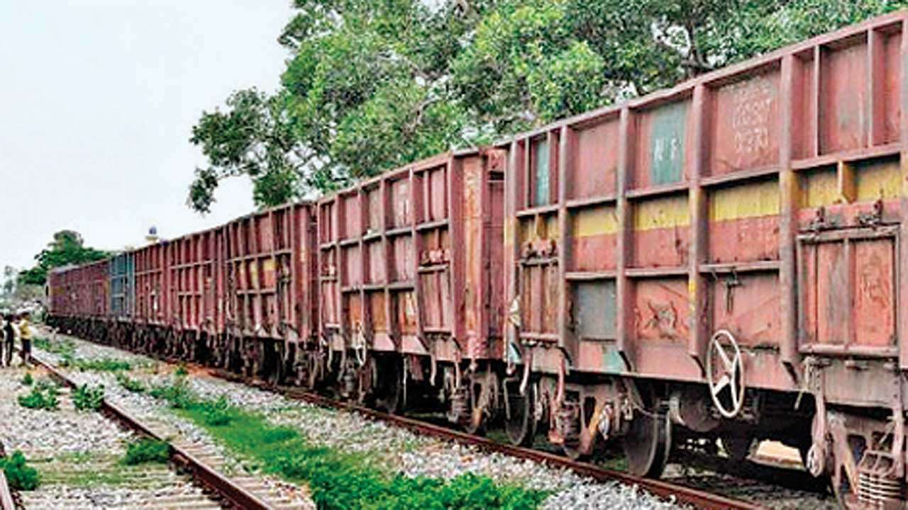 Indian Railways uses COVID as opportunity, records 10% jump in freight ...