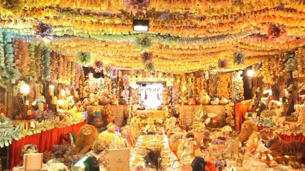 In Pics: Goddess Dhanalakshmi's temple decorated with crores of notes