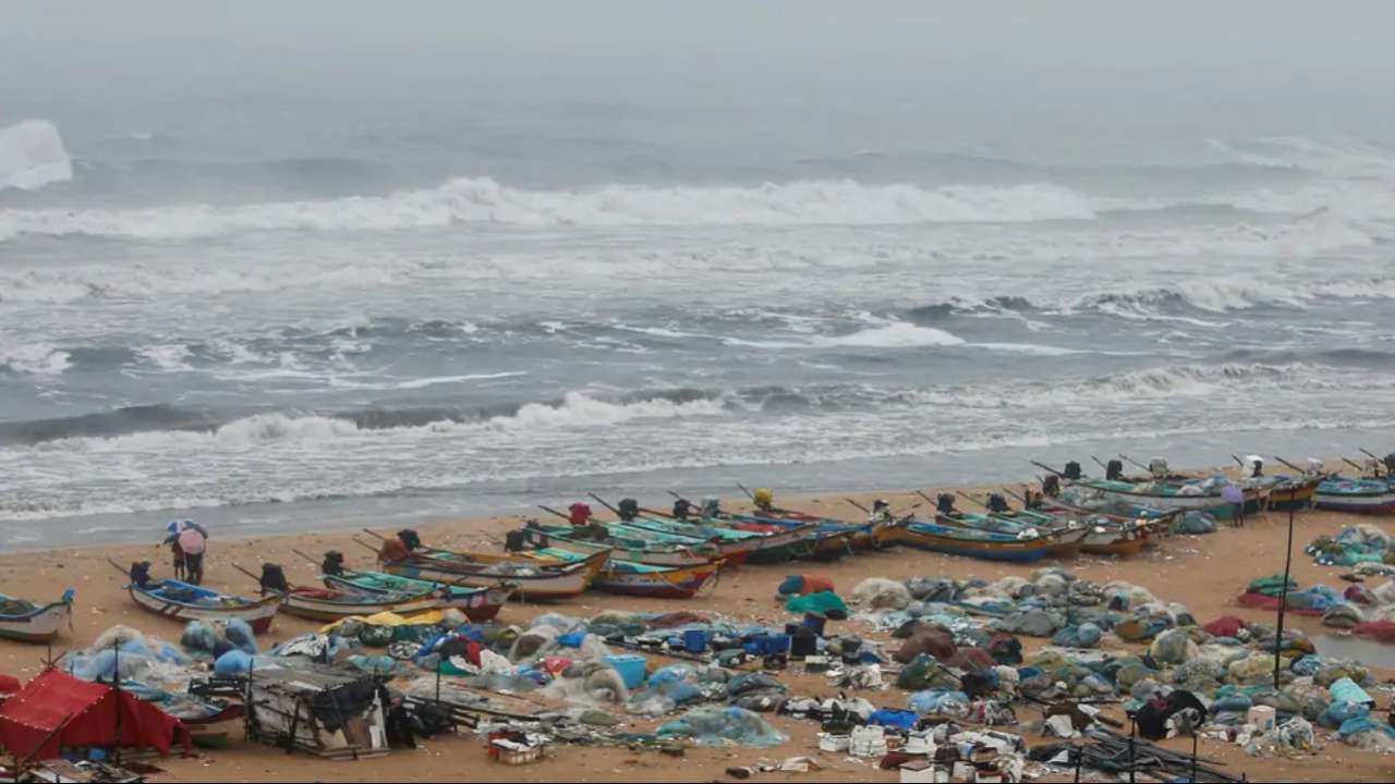 Bay of Bengal system intensifies into cyclone Burevi, to hit Tamil Nadu ...