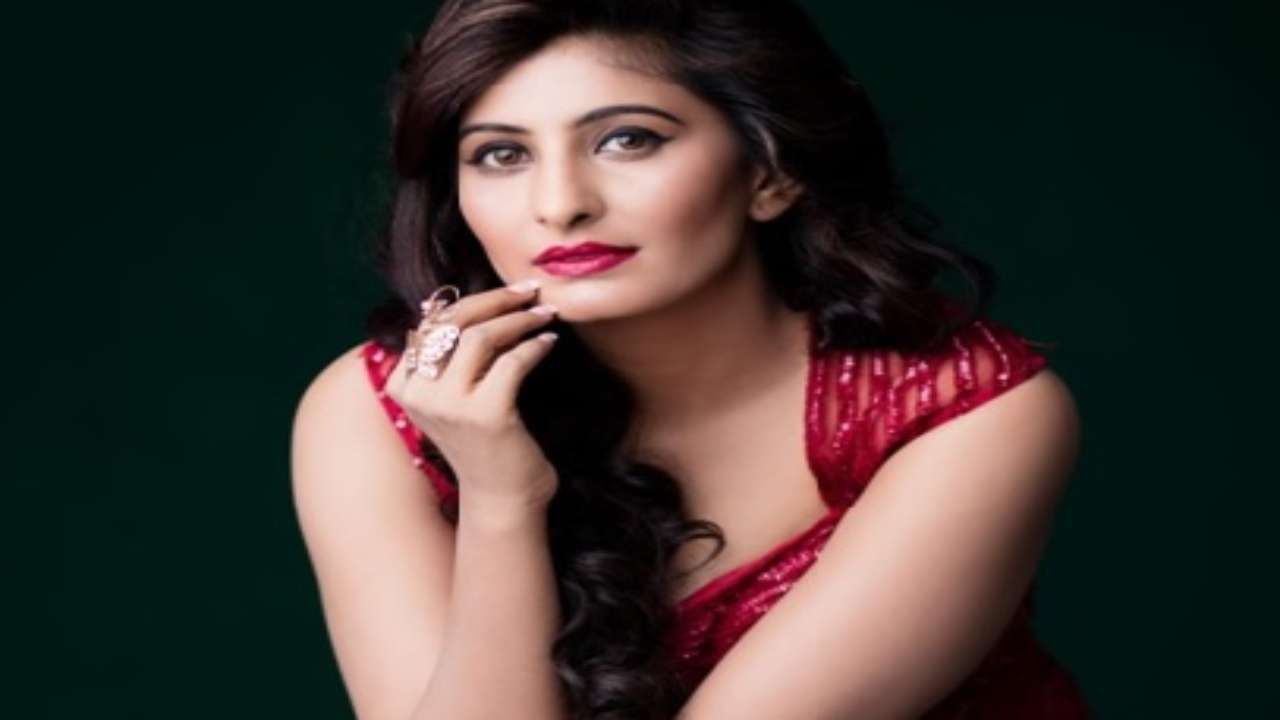 Producer-actor Poonam Shende takes film industry by storm as an up-and-coming actress