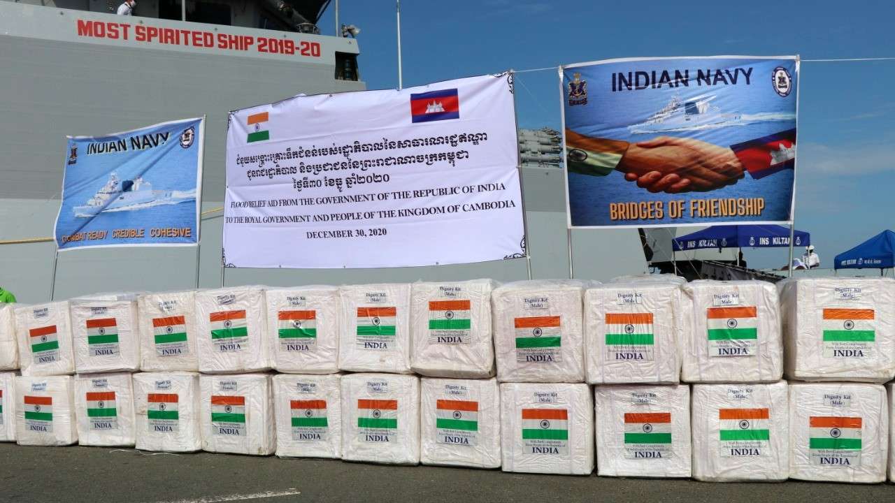 India sends 15 tonnes of flood aid to Cambodia