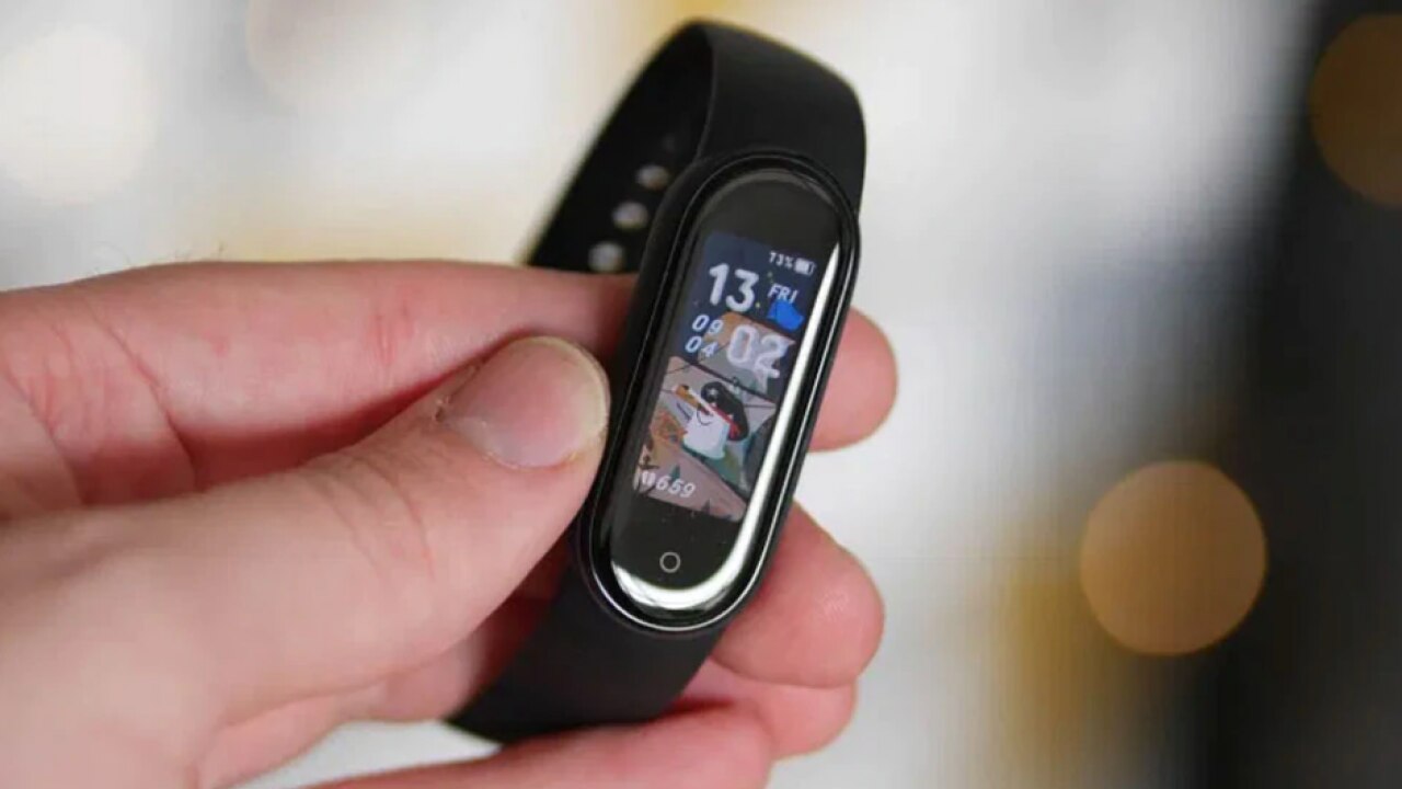 In Pics: OnePlus fitness band to come out soon, features leaked