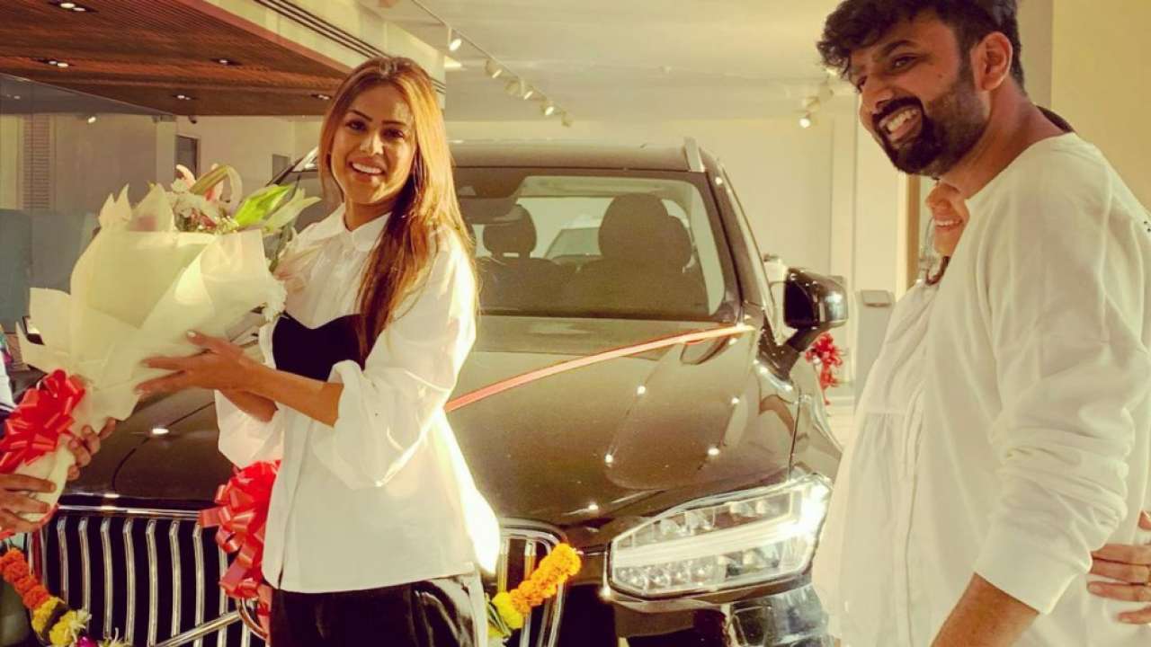 Nia Sharma becomes proud owner of SUV car, shares happy video