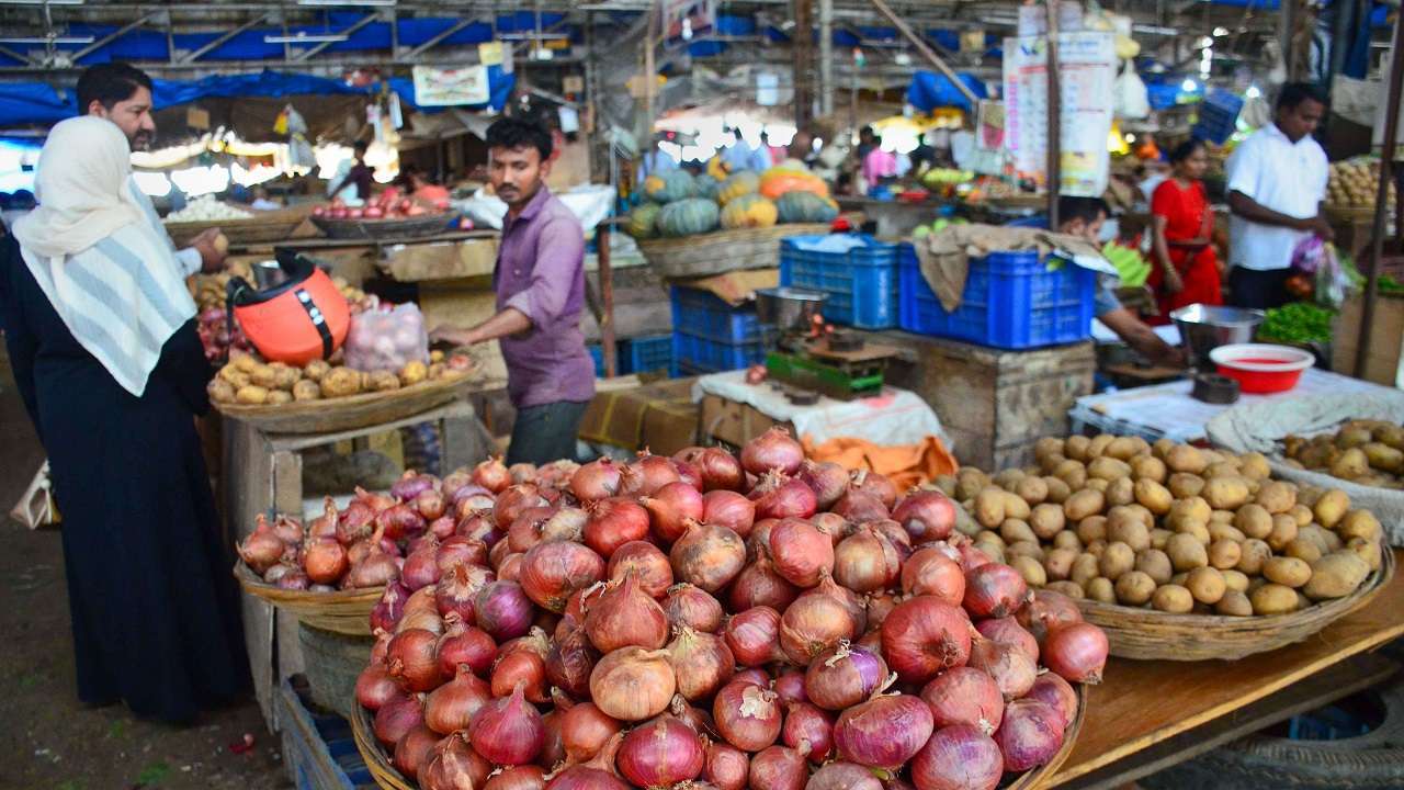 Aatmanirbhar Bharat: Wastes from Hyderabad's Bowenpally vegetable ...