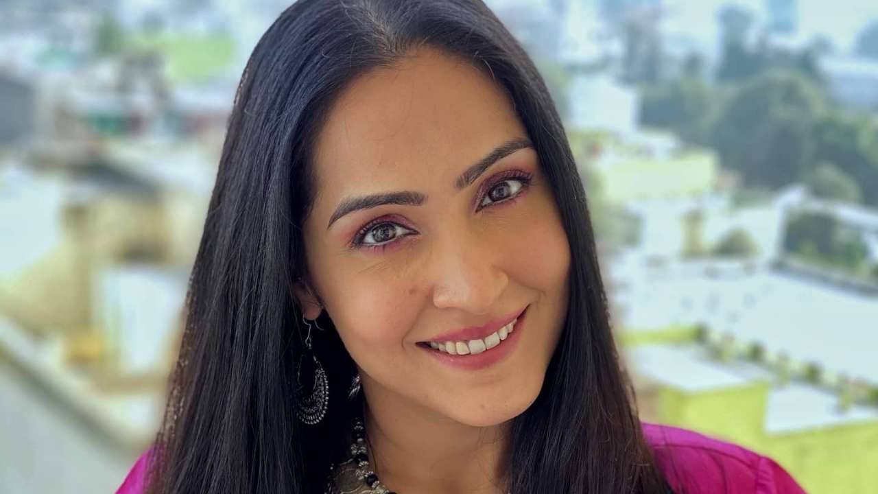 Meet Shibani Bedi, actor who is all set to star in upcoming film 'Flight'