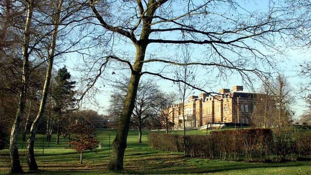 All about Dubai Princess Shamsa who is missing since 2000