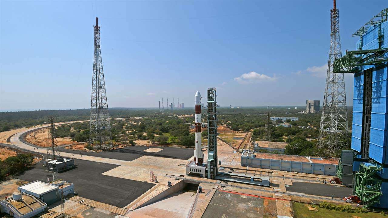 DNA Explainer: ISRO to launch 19 satellites today - everything you need ...