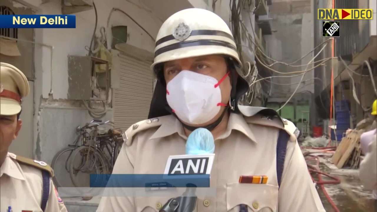 Delhi Fire Service: More than 100 staff deployed to douse flame