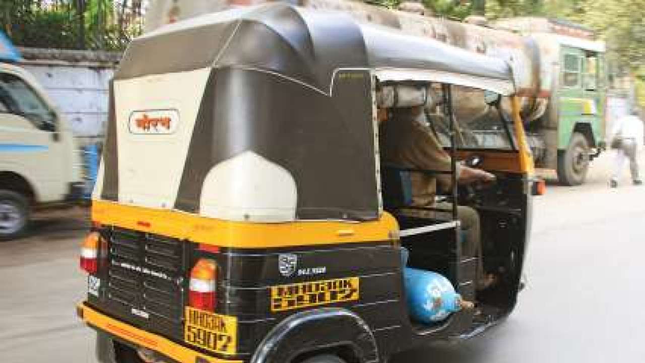 COVID-19: Bhopal auto driver converts his three-wheeler into free of ...