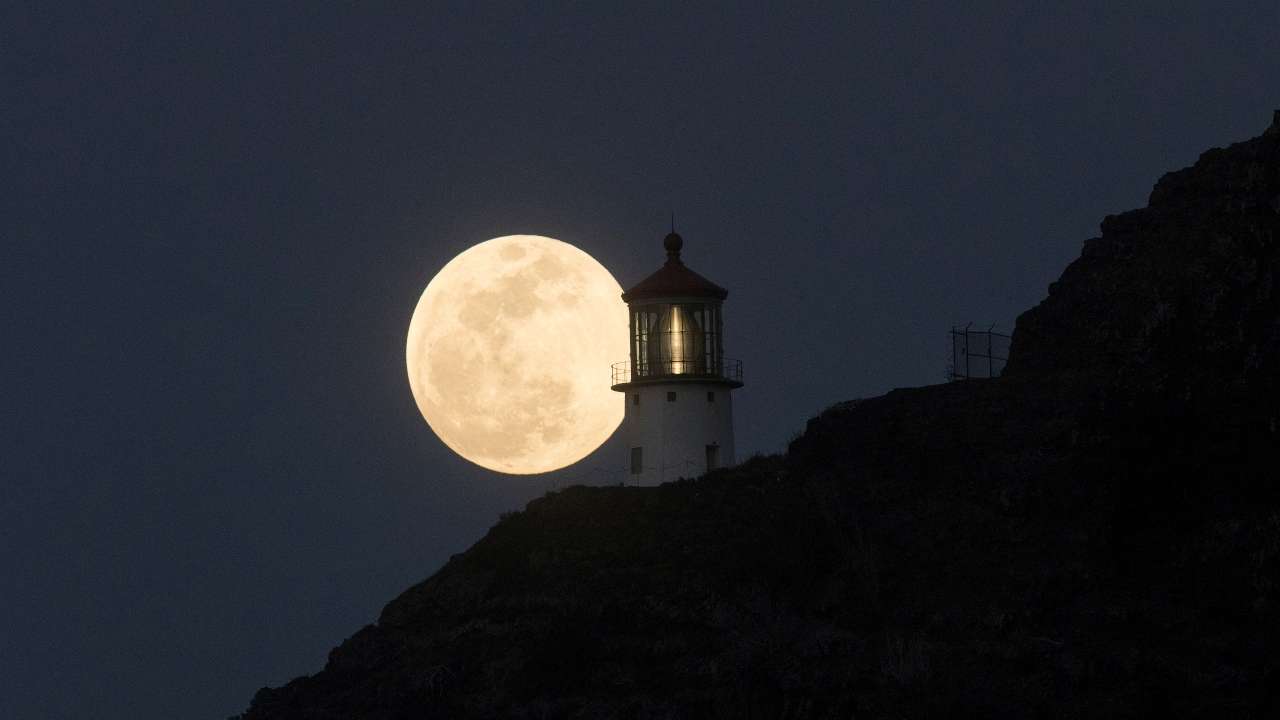 In Pics: Mesmerising photos of Super Flower Moon from across the world