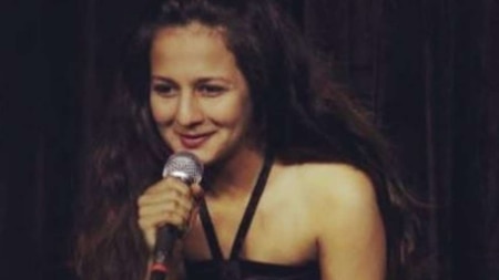 Remember Kajol's sister 'Chutki' from Shah Rukh Khan starrer DDLJ? Here ...