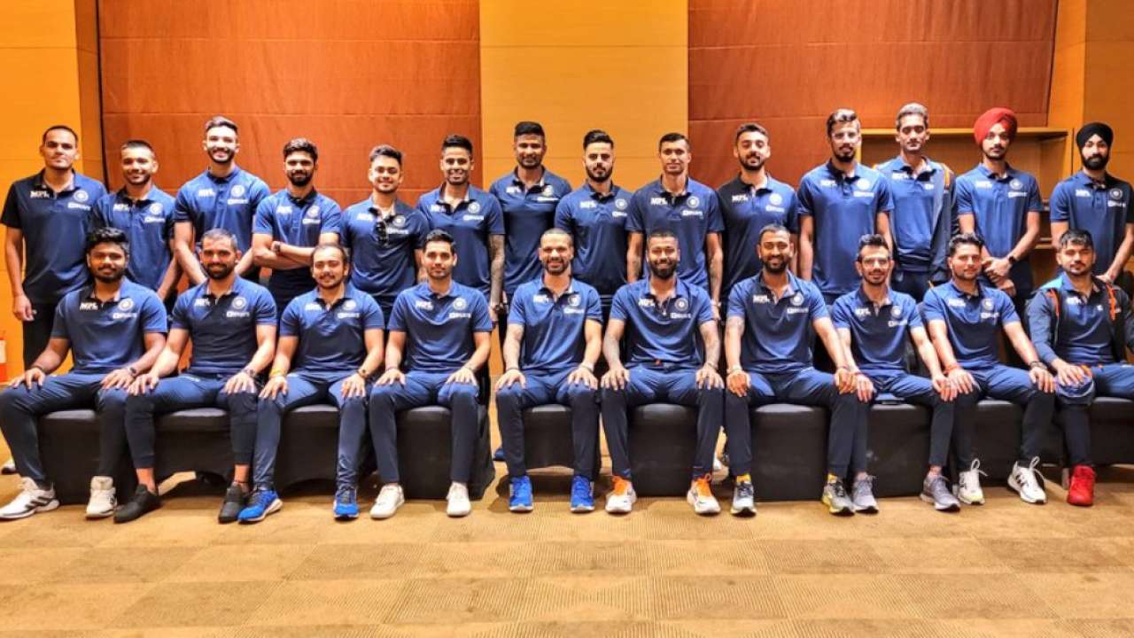 IND vs SL: Shikhar Dhawan along with Team India spotted at Mumbai ...