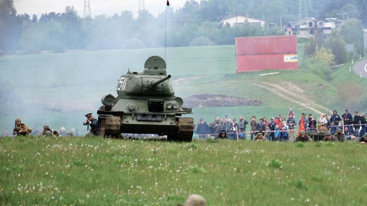 Watch: New anti-missile tech lets tank blast off a rocket fired at it ...