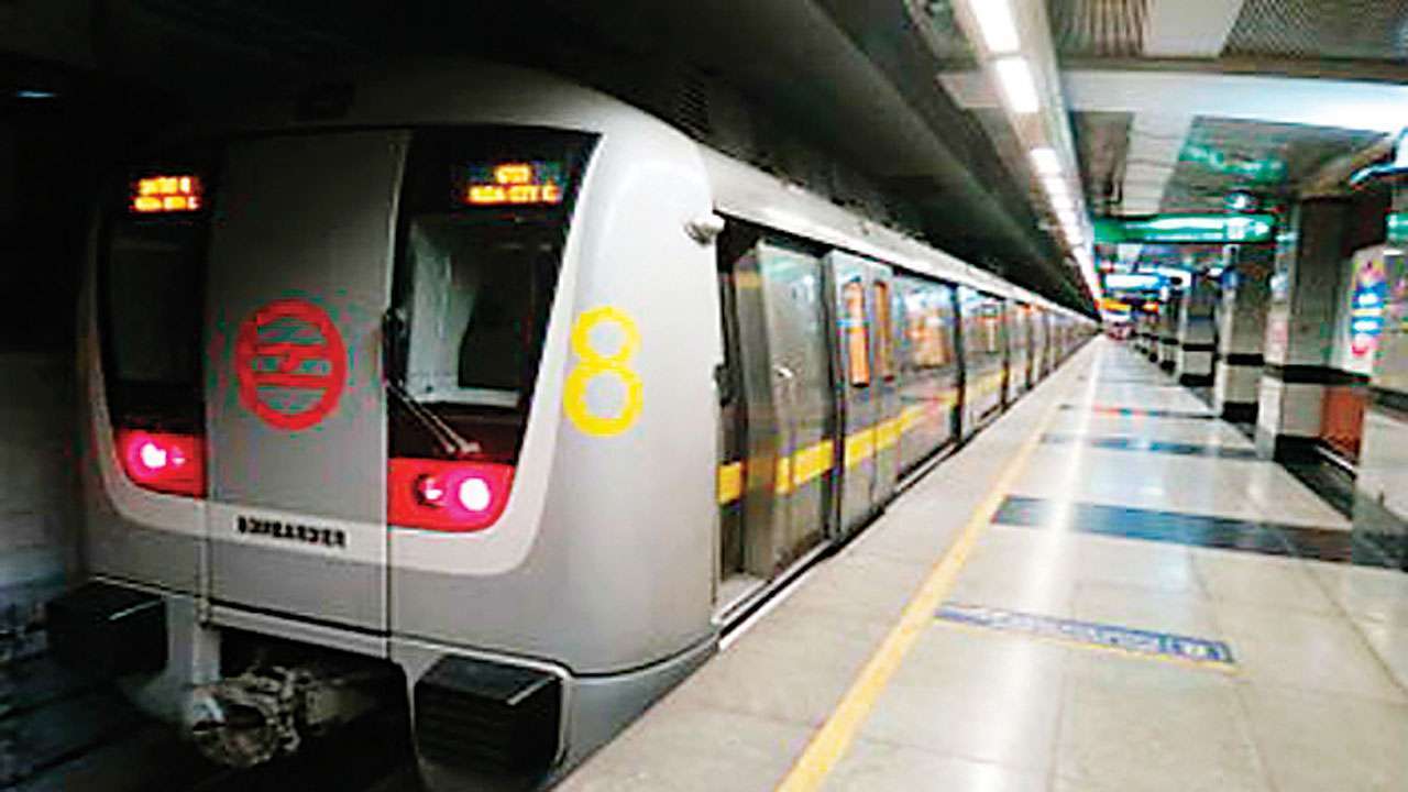Delhi Metro service update: Yellow Line Metro to run on single line ...