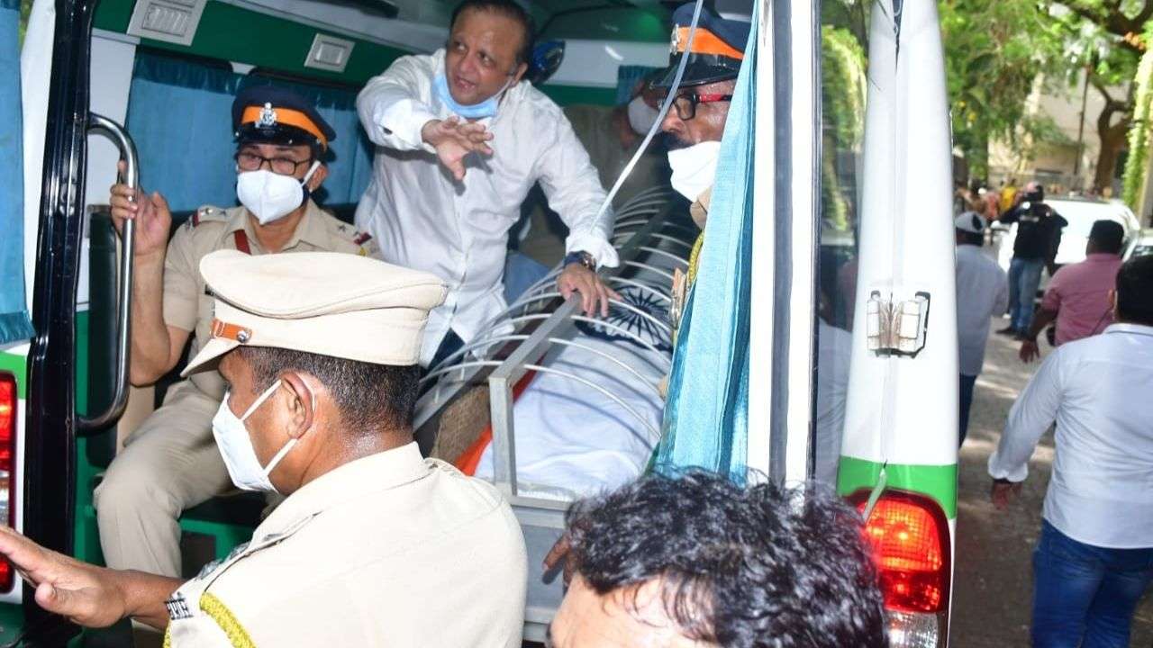 RIP Dilip Kumar: Legendary actor laid to rest with full state honours ...
