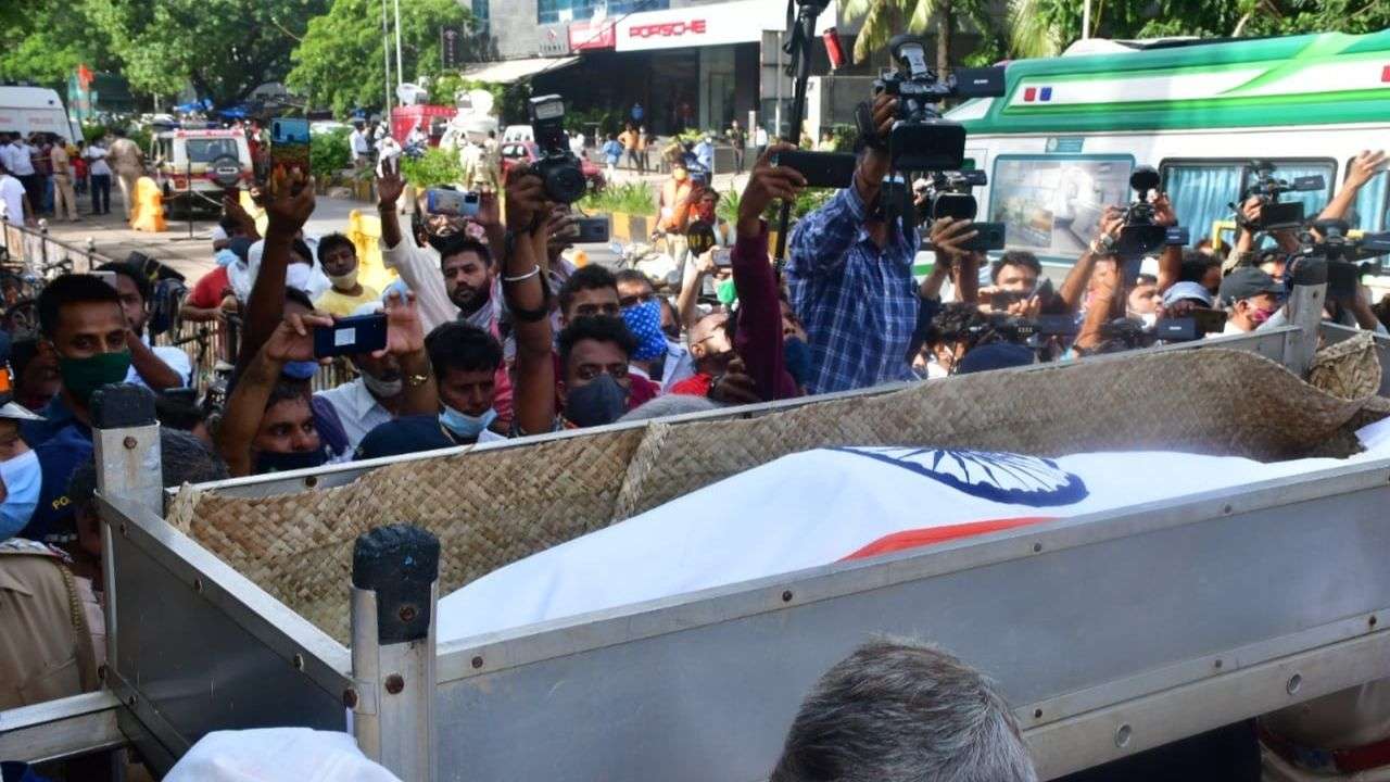 RIP Dilip Kumar: Legendary actor laid to rest with full state honours ...