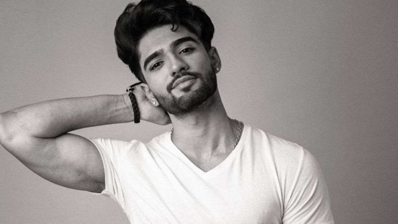 'Bigg Boss OTT': All you need to know about bathrobe sensation Zeeshan Khan