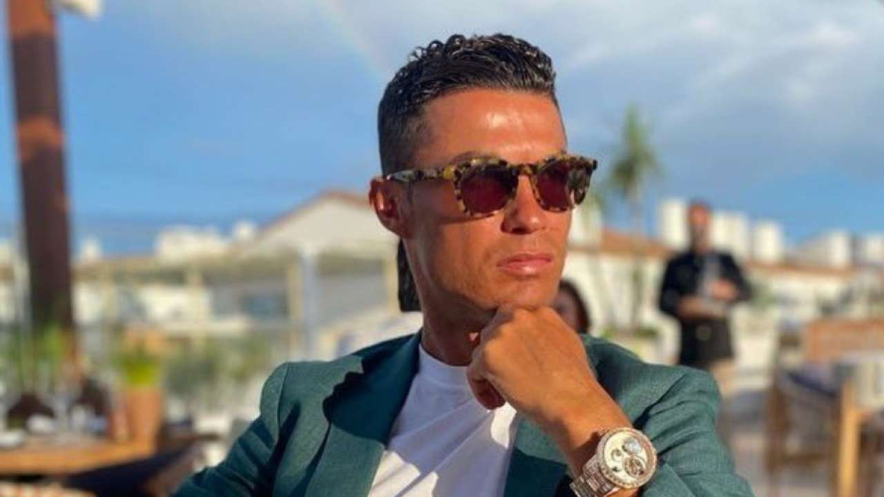 Cristiano Ronaldo completes medical in Lisbon ahead of Manchester ...