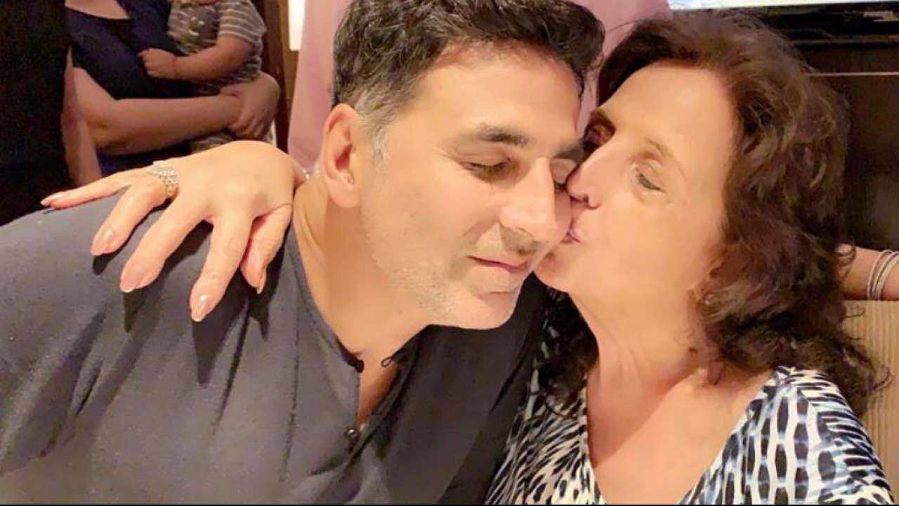 ‘I’m sure mom is singing happy birthday from up there’: Akshay Kumar ...