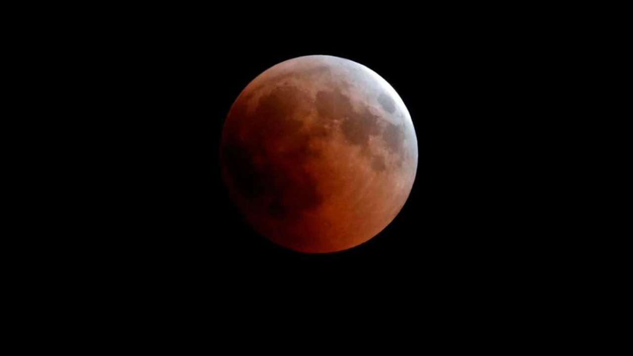 Longest partial lunar eclipse in 600 years BEGINS - Check duration, End ...
