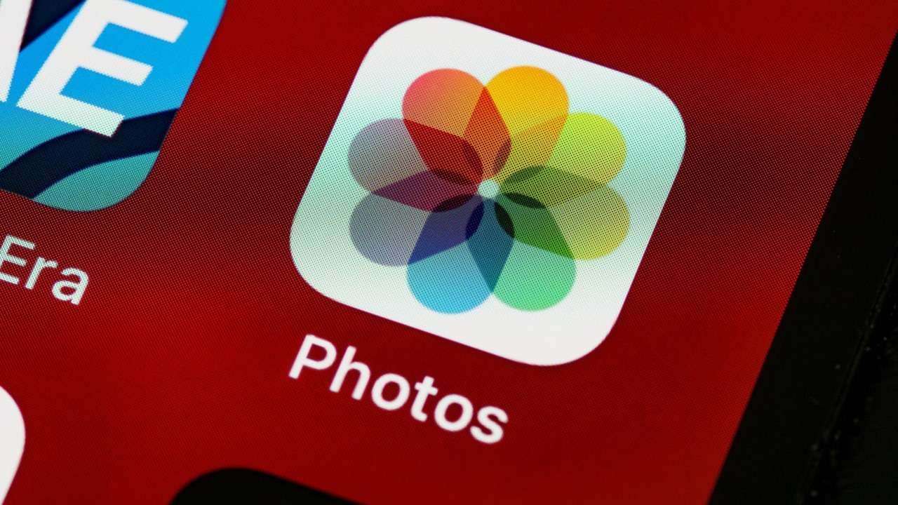 Google Photos rolls out 'Best of 2021' Memories collection selected by AI