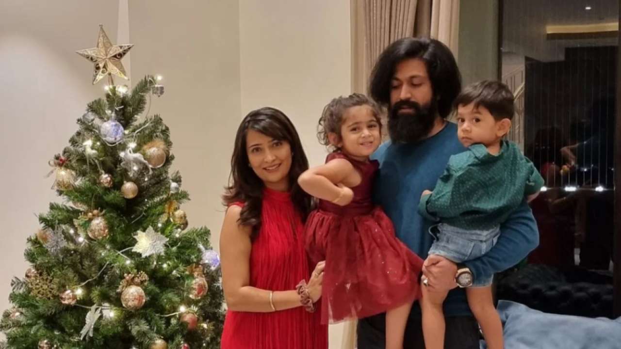 ‘KGF’ star Yash, wife Radhika Pandit celebrate Christmas with their ...