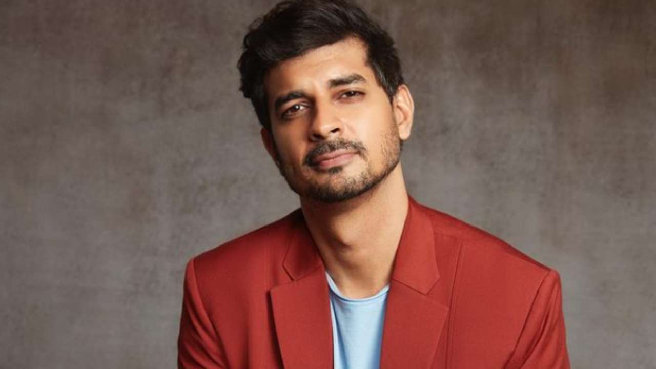 DNA Exclusive: Tahir Raj Bhasin on portraying Sunil Gavaskar in '83 ...