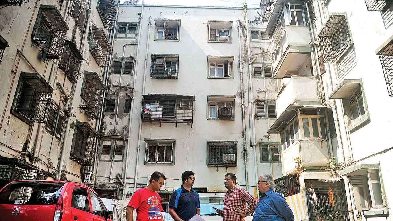 BMC issues fresh COVID-19 guidelines for housing societies, read details