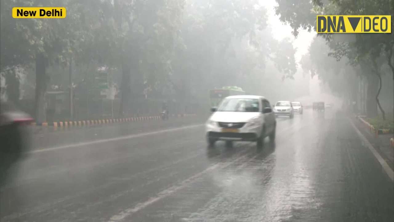 Rain lashes Delhi