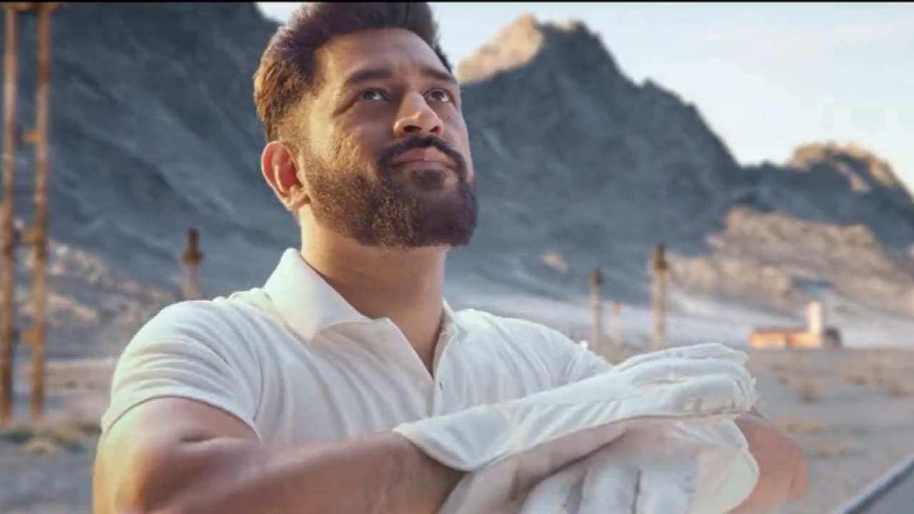 Virender Sehwag to actress Samantha, all enjoy MS Dhoni's new ad which ...