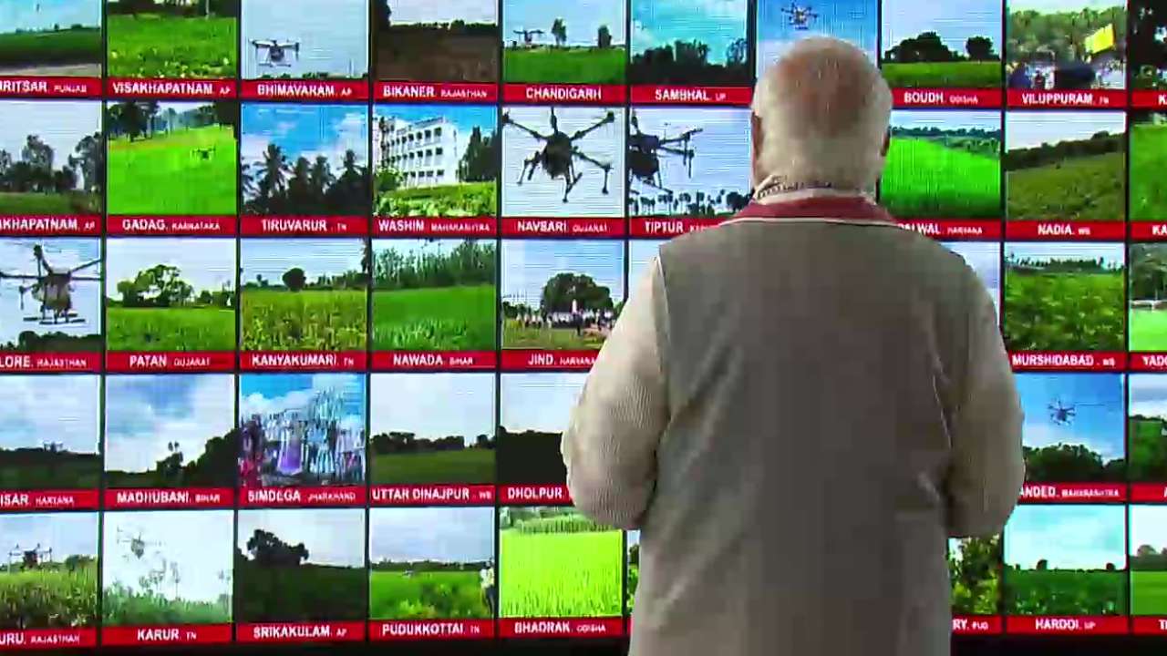 PM Modi launched 100 'Kisan Drones', said - this is a new chapter in ...