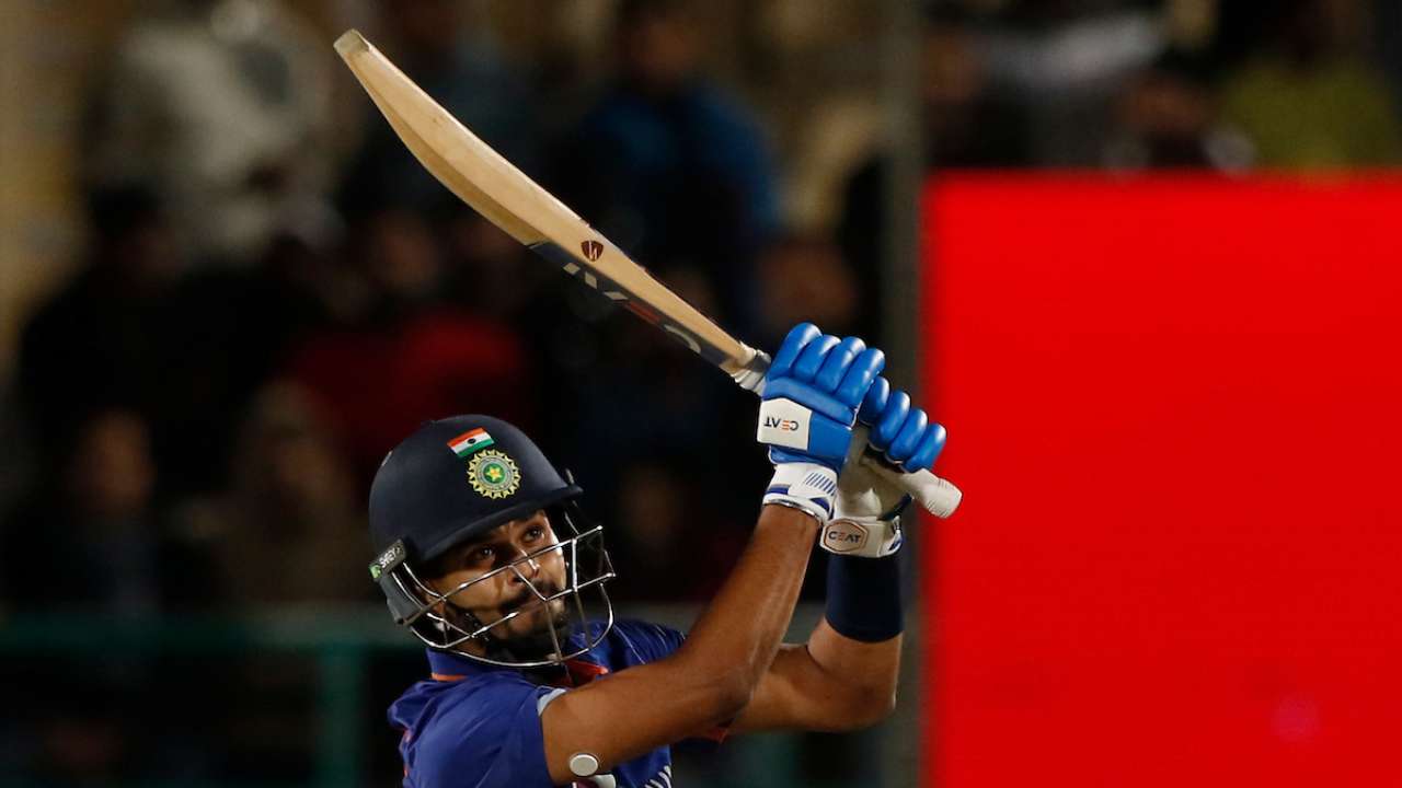 From Shreyas Iyer to KL Rahul - Top 5 players who can bat for India at ...