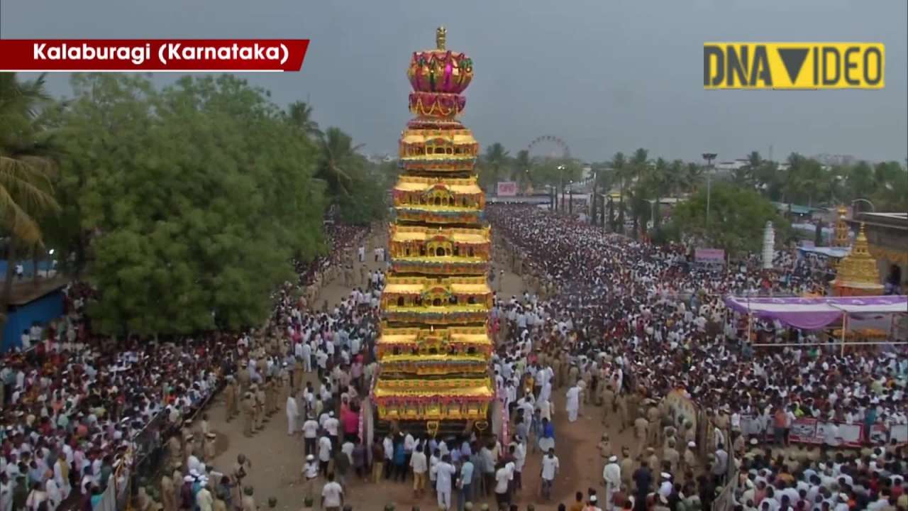 Karnataka: Devotees flock to take part in Sharanabasaveshwar Jatra at ...