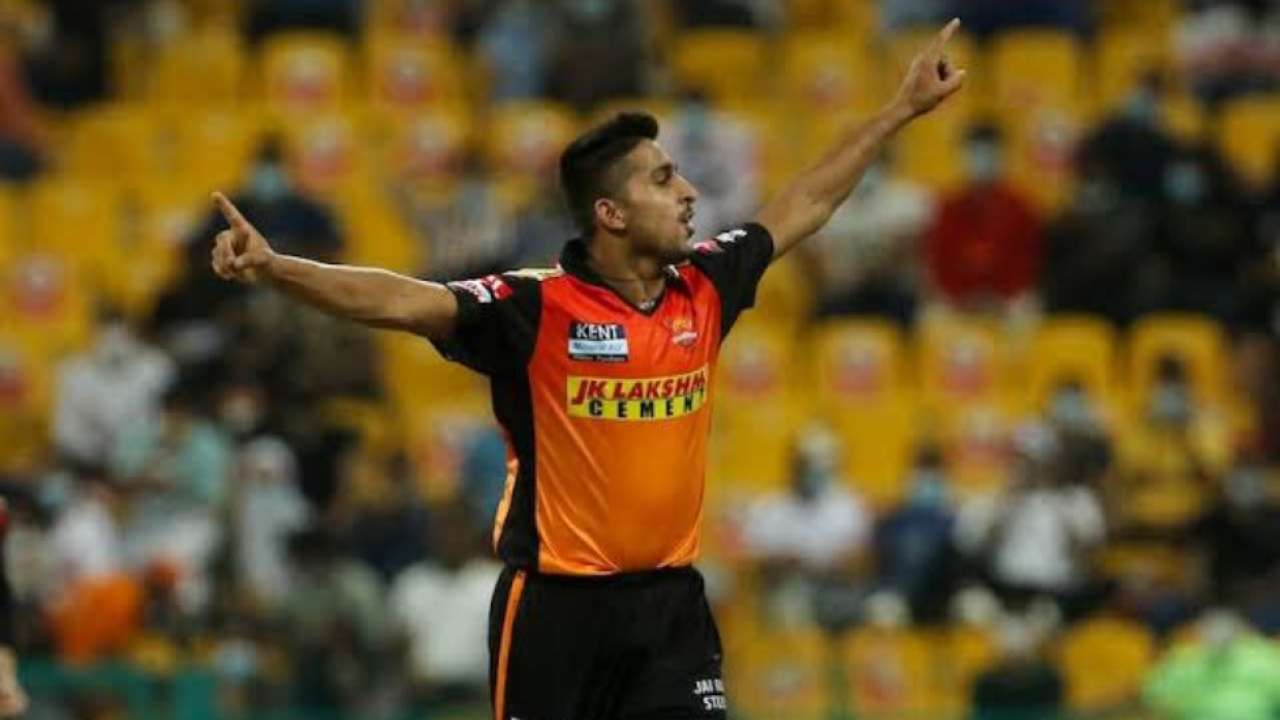 SRH speedster Umran Malik becomes 4th bowler to deliver maiden in 20th ...