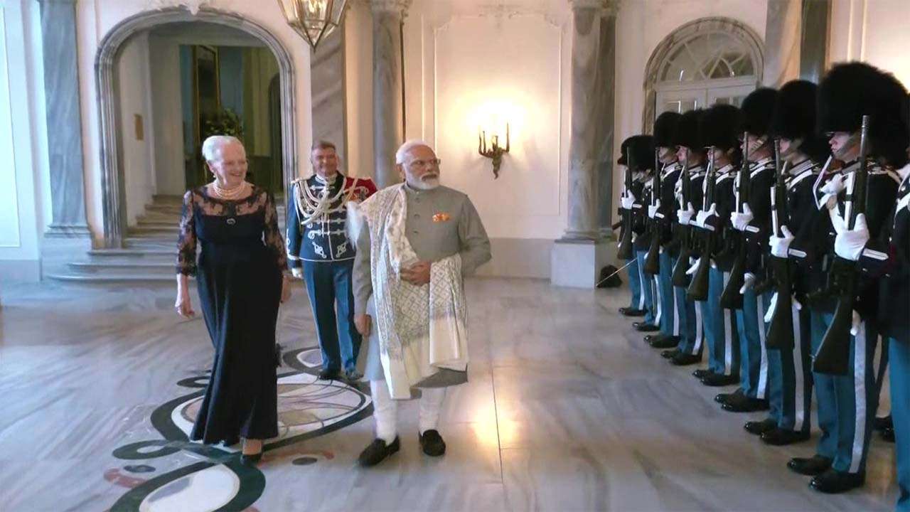 PM Narendra Modi meets the Queen of Denmark, receives grand welcome