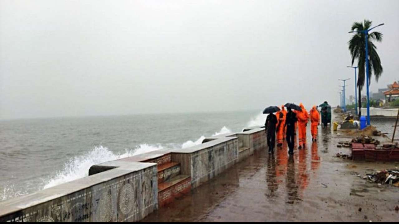 Cyclone Asani likely to weaken on nearing coast, unlikely to make ...