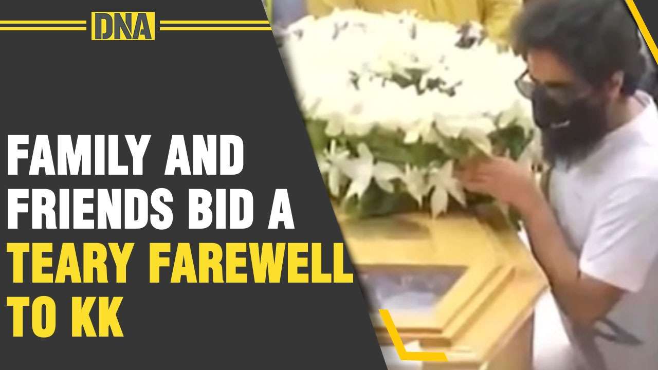 Singer KK's final journey: Grieving family and friends pay last respects