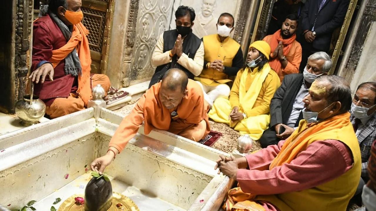 CM Yogi Birthday: संन्यास से लेकर सियासत तक जानें योगी आदित्यनाथ से ...