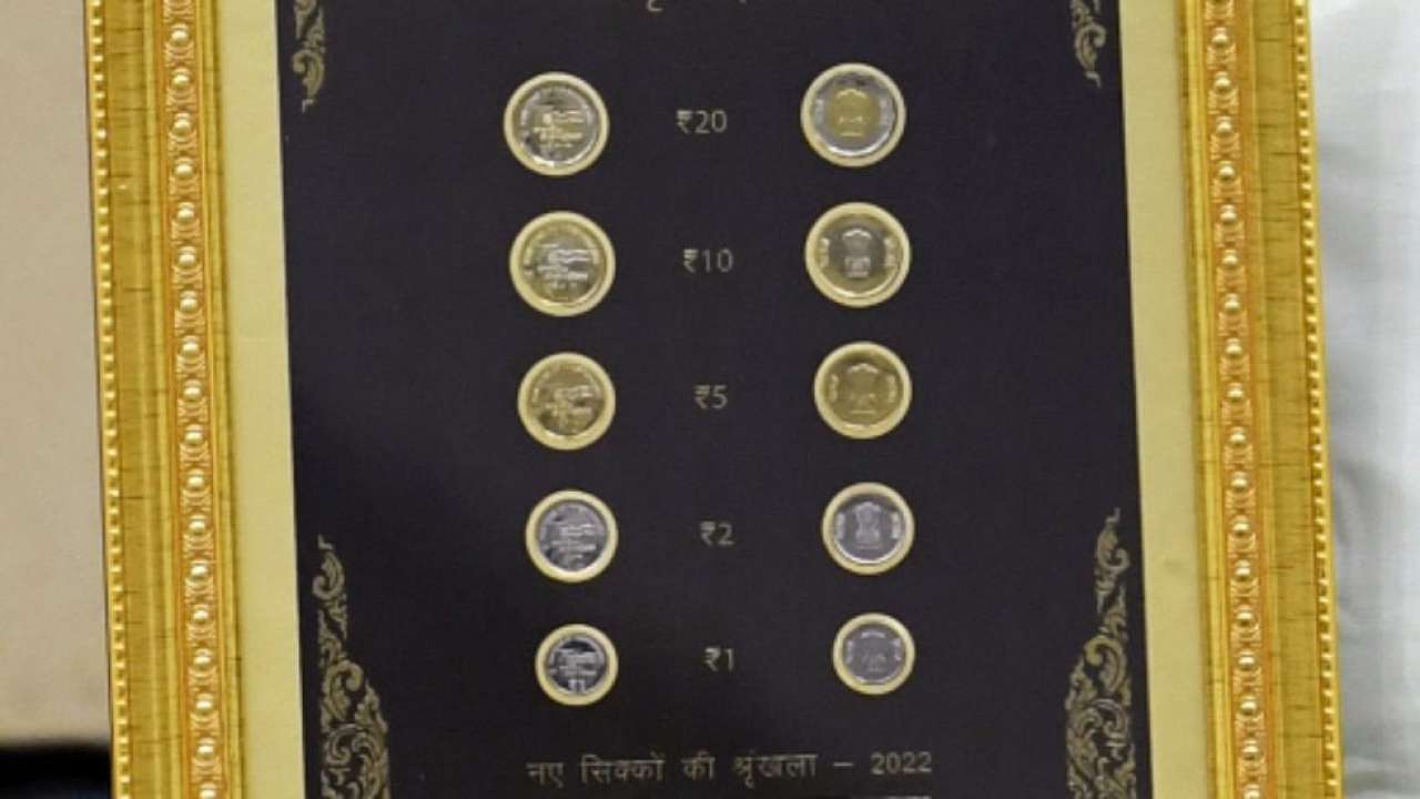 PM Modi launches new 'Azadi Ka Amrit Mahotsav' series of coins - Check ...