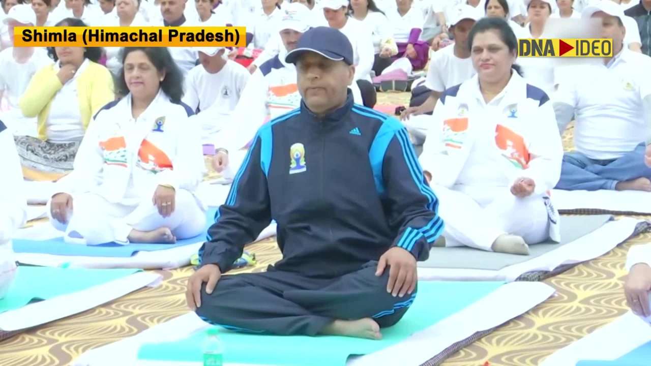 CM Jairam Thakur leads mass Yoga event on occasion of International ...