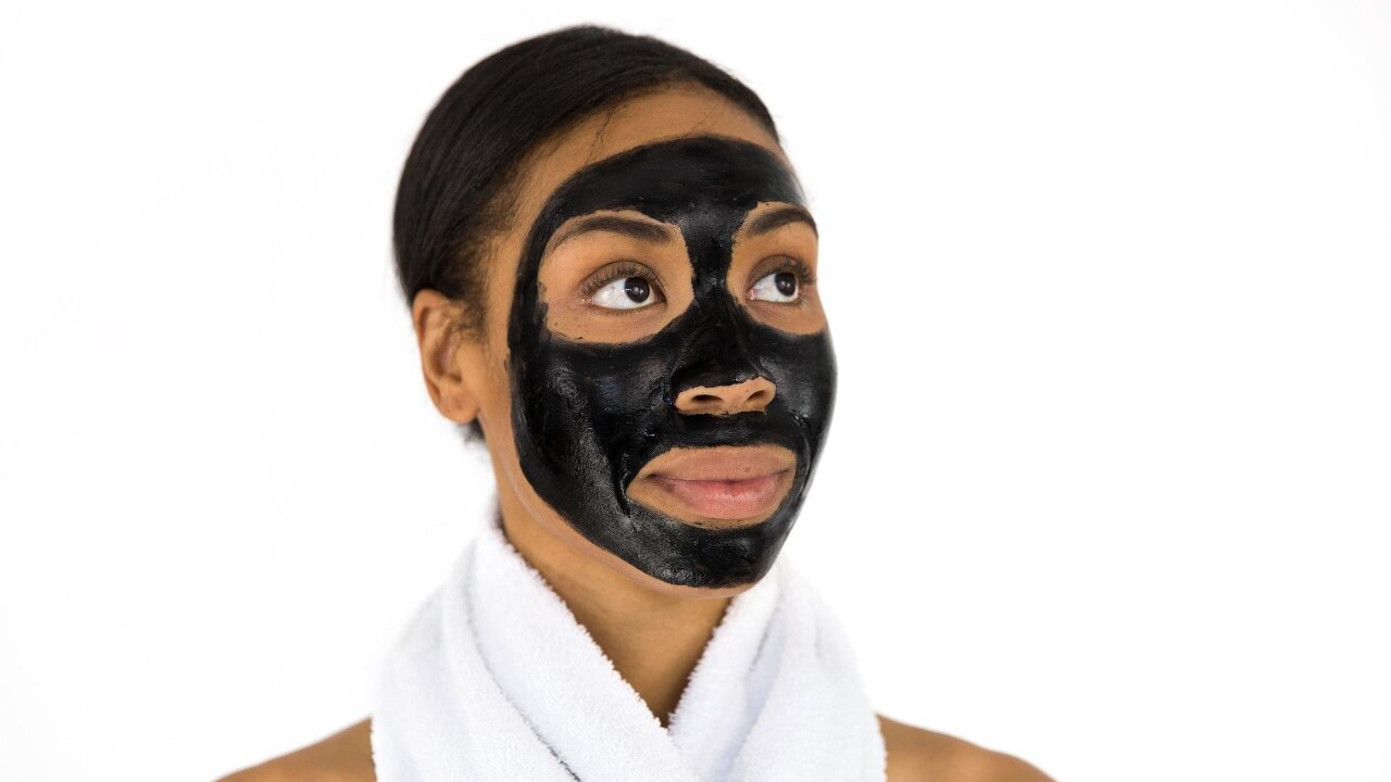 Six steps to keep your face clean and glowing