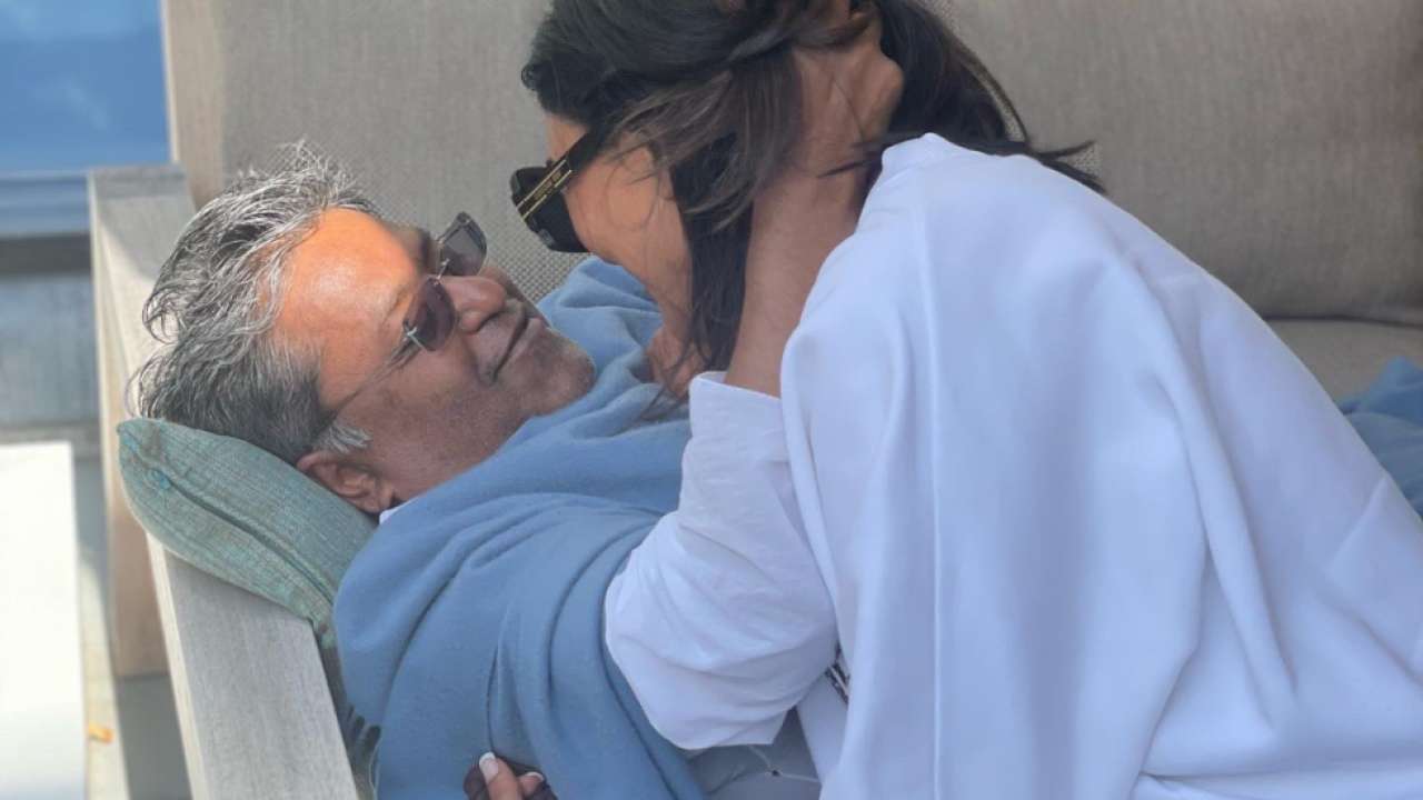Former IPL chairman Lalit Modi shares photos with Sushmita Sen, reveals ...