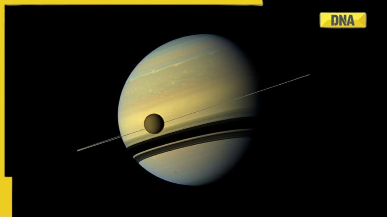 Nasa Saturn Earth
